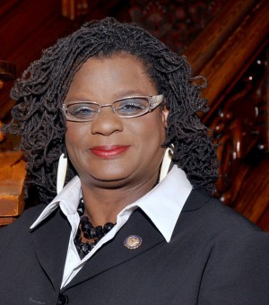 Gwen Moore, WI-4 - WomenCount