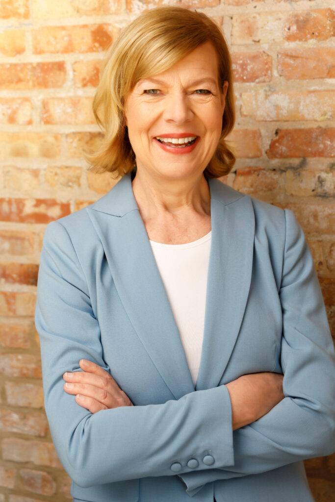 EWBA Welcomes Sen. Tammy Baldwin - WomenCount